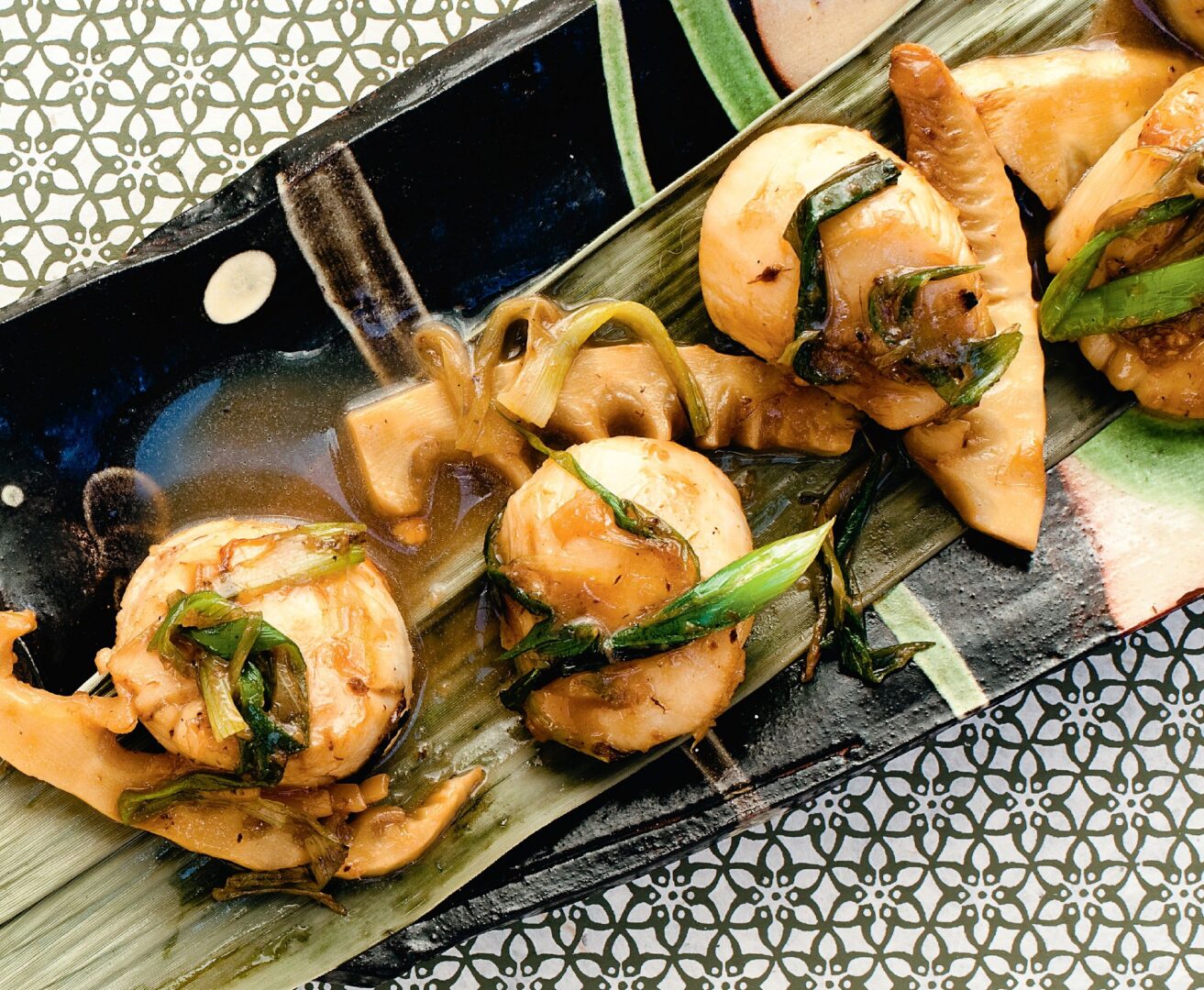 Smoky Hot Scallops with Bamboo Shoots and Spring Onions