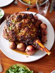 Alternatives to turkey for Christmas: roast lamb | Tips & recipes
