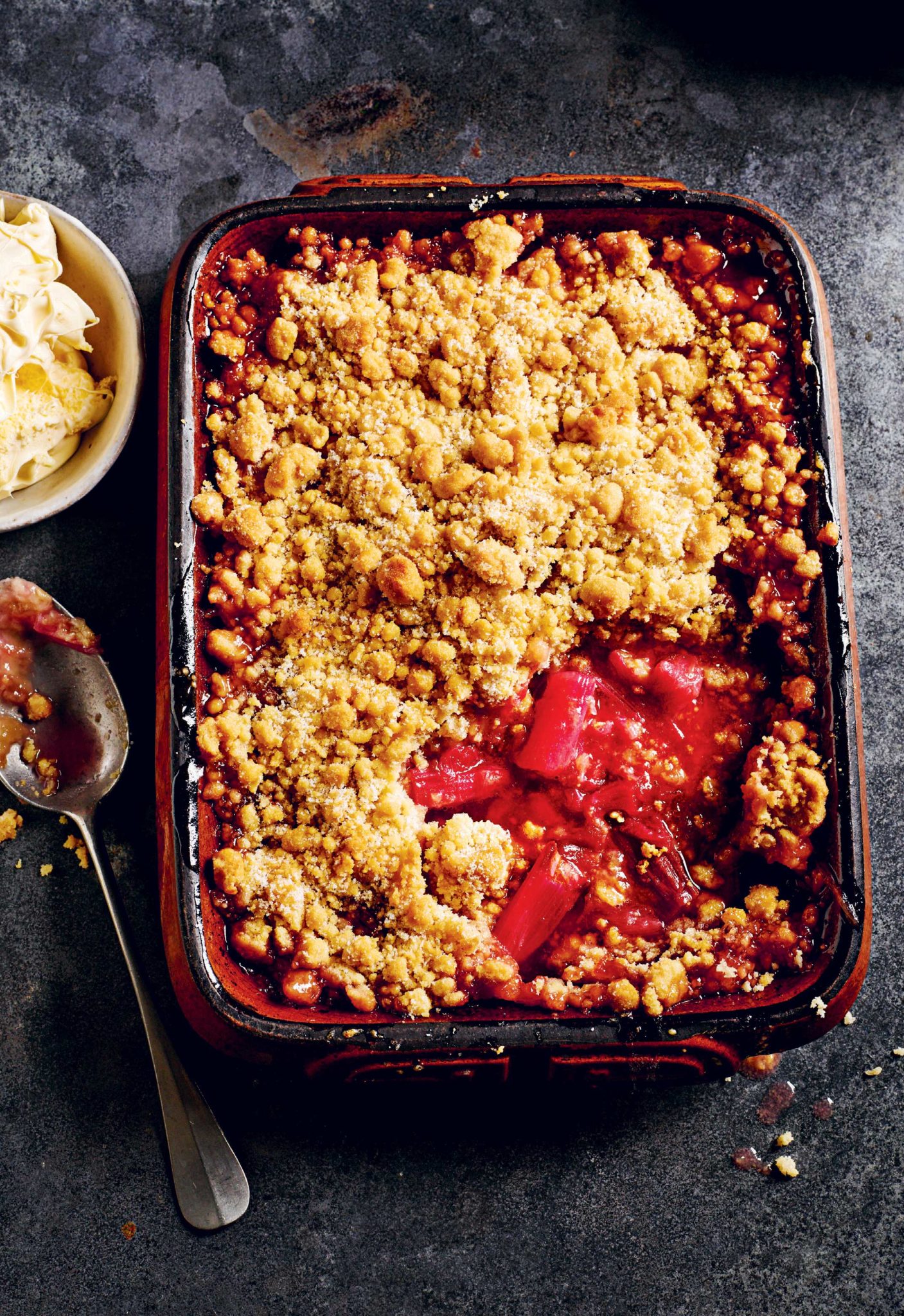 Rhubarb Crumble Recipe | Quick & Easy Pudding