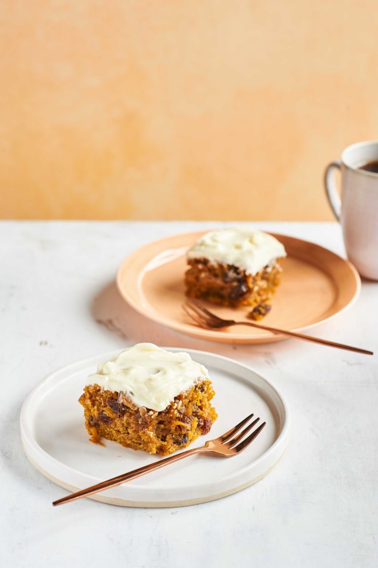 Best recipes from Fitwaffle Baked In One cookbook | Eloise Head