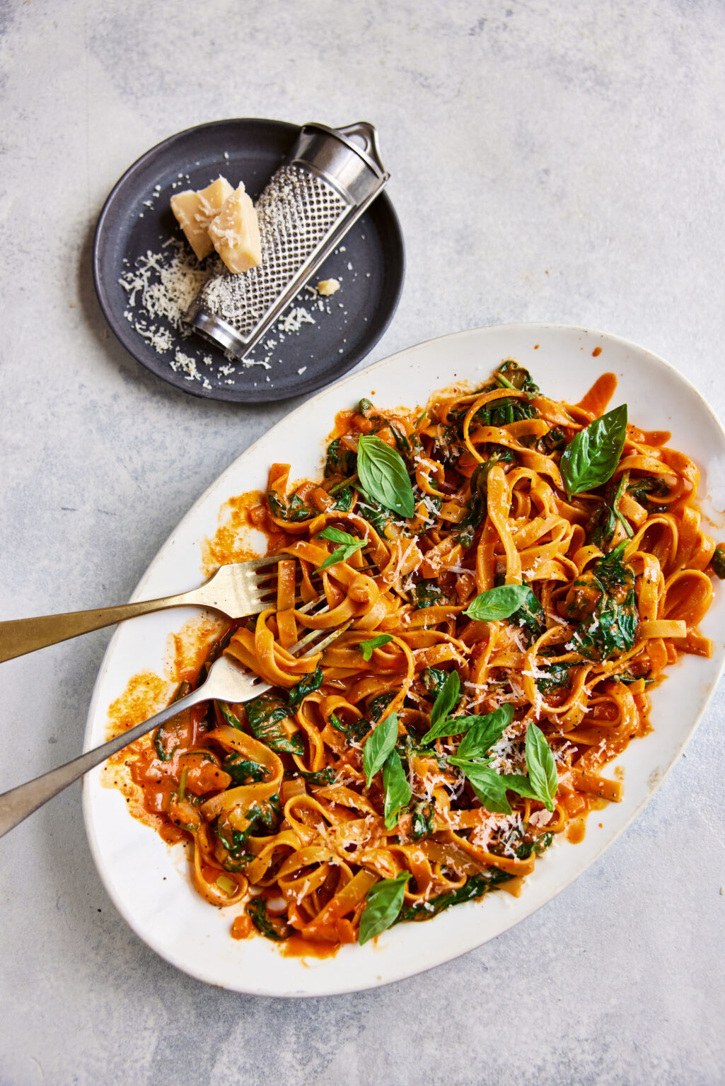 Dr Rupy Roast Pepper Pasta Recipe | Vegan Pasta Recipe