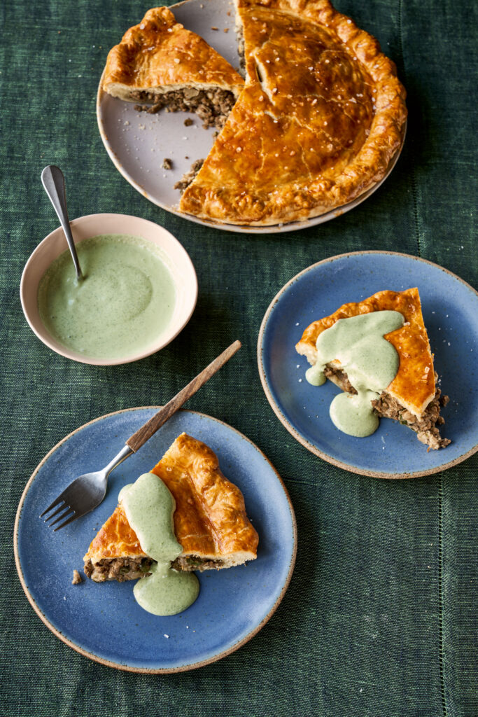 Nadiya Hussain Keema Plate Pie Recipe Nadiya s Simple Spices Nadiya Hussain Keema Plate Pie Recipe Nadiya s Simple Spices